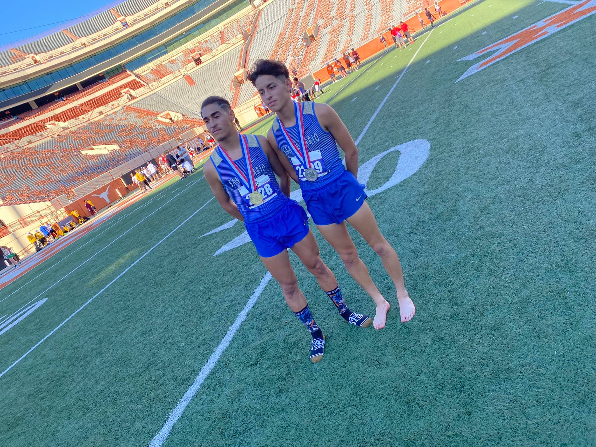 Pair of San Elizario runners, Tornillo thrower earn state medals – El ...
